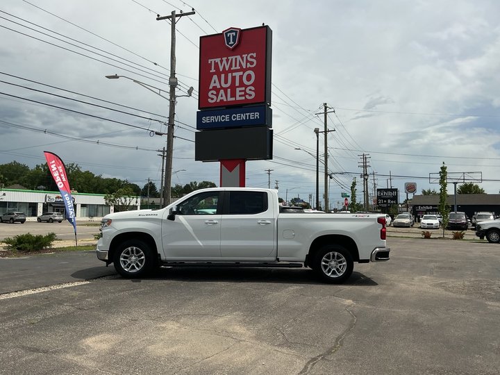2023 CHEVROLET SILVERADO 1500 CREW CAB for Sale in LANSING, MI | TWINS ...